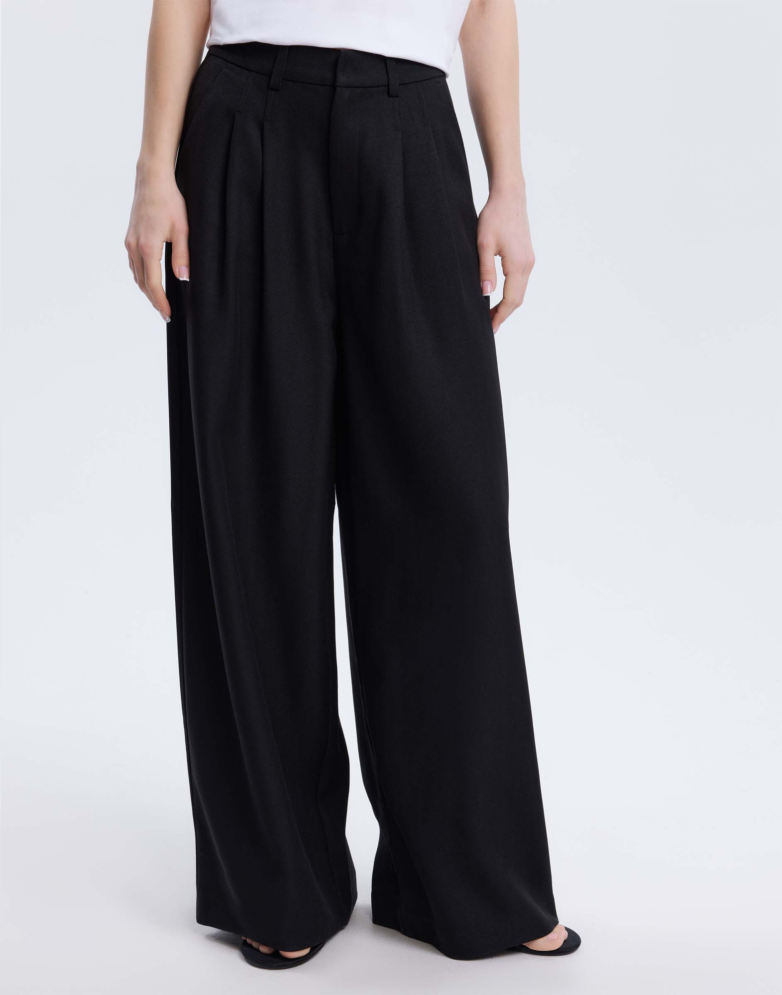 Чёрные брюки Wide leg с защипами GPT010334-2 купить по цене от 549 ...