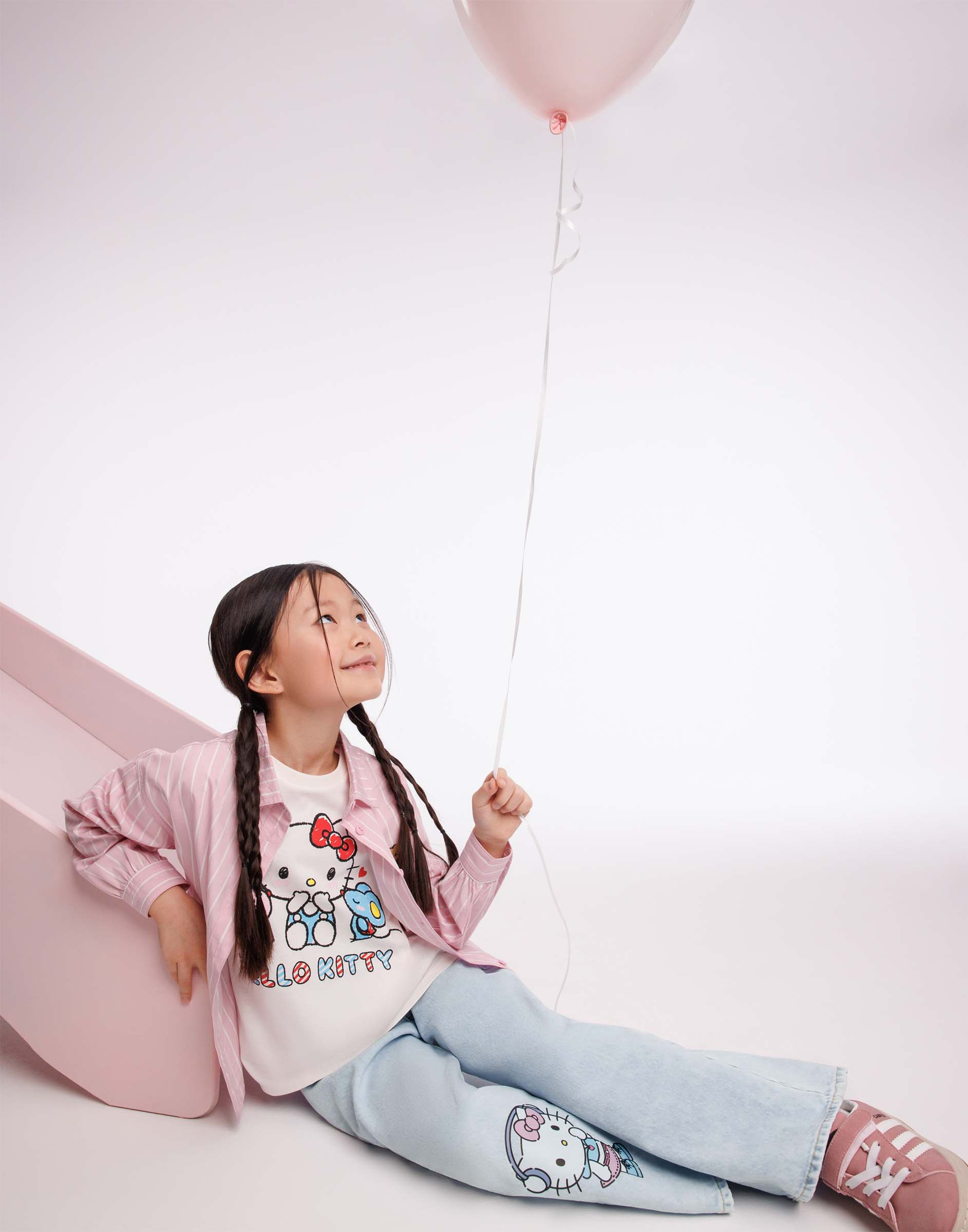 Джинсы Paperbag Long leg с принтом Hello Kitty для девочки GJN035617-1 ...