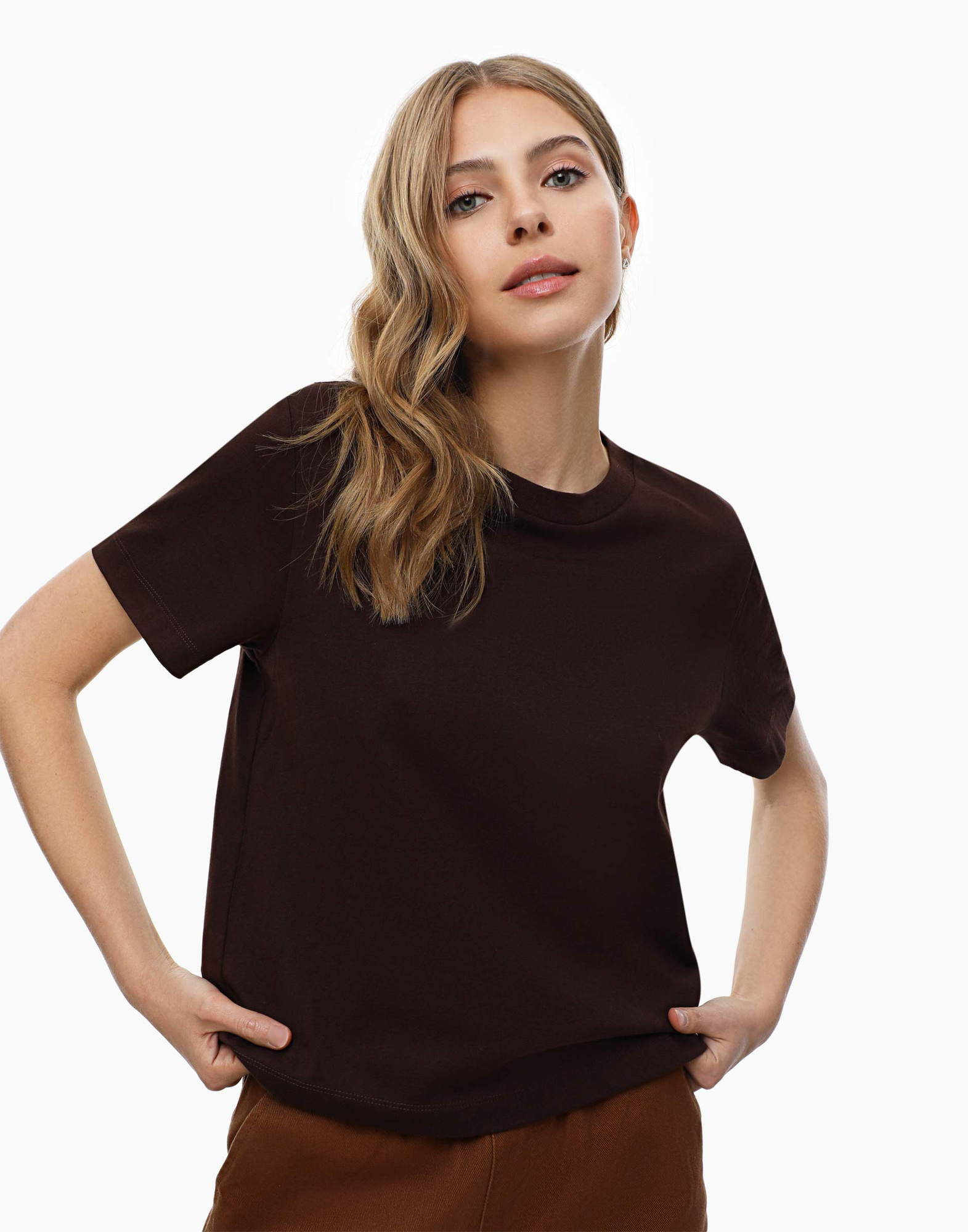 Коричневая базовая футболка Straight из джерси GKT020435-6 купить по ...
