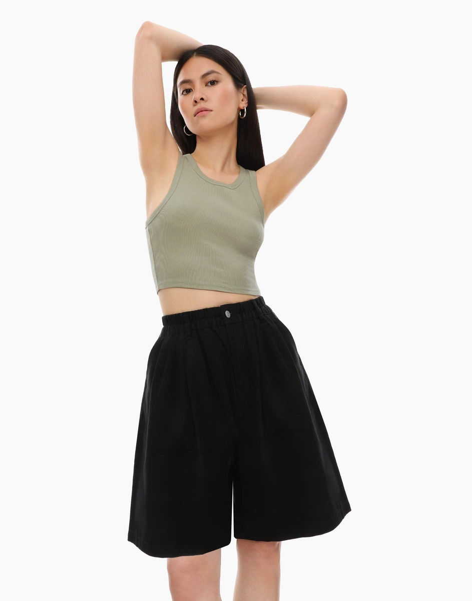 Оливковый базовый кроп-топ в рубчик GTN003275-2 купить по цене от 149 ...