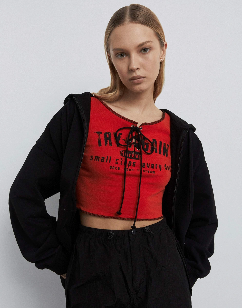 Оранжевый кроп-топ с принтом и шнуровкой GKT023659-1 купить по цене от ...