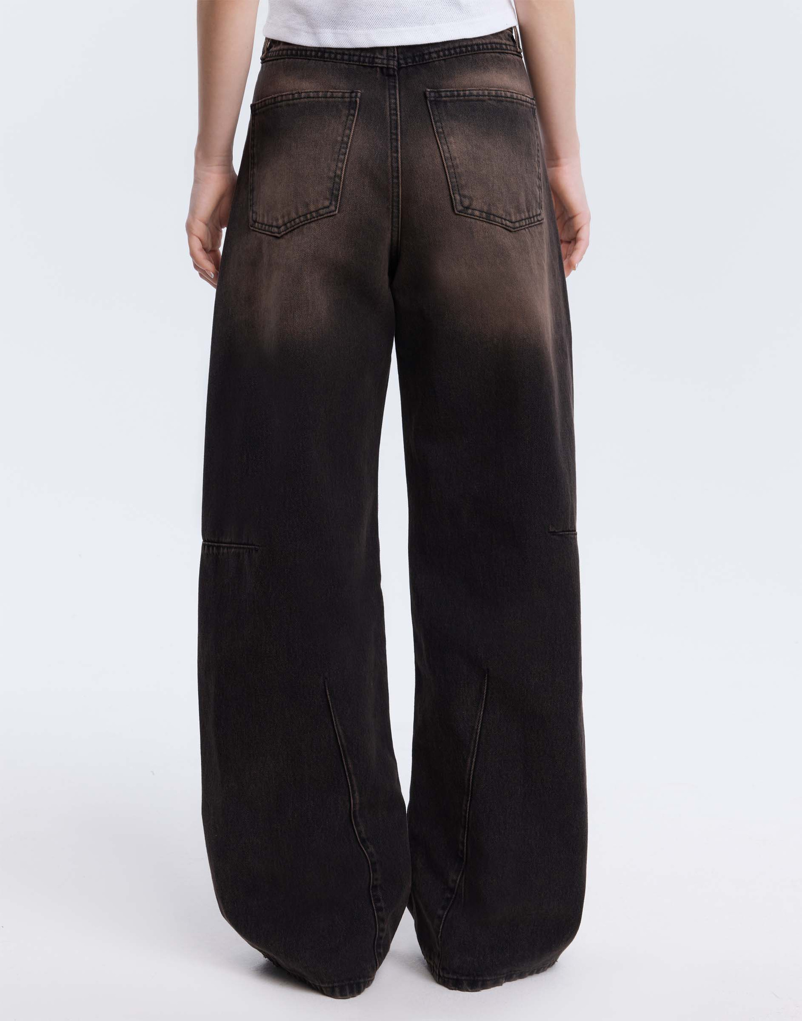 Серые джинсы Tapered с варкой GJN034209-3 undefined