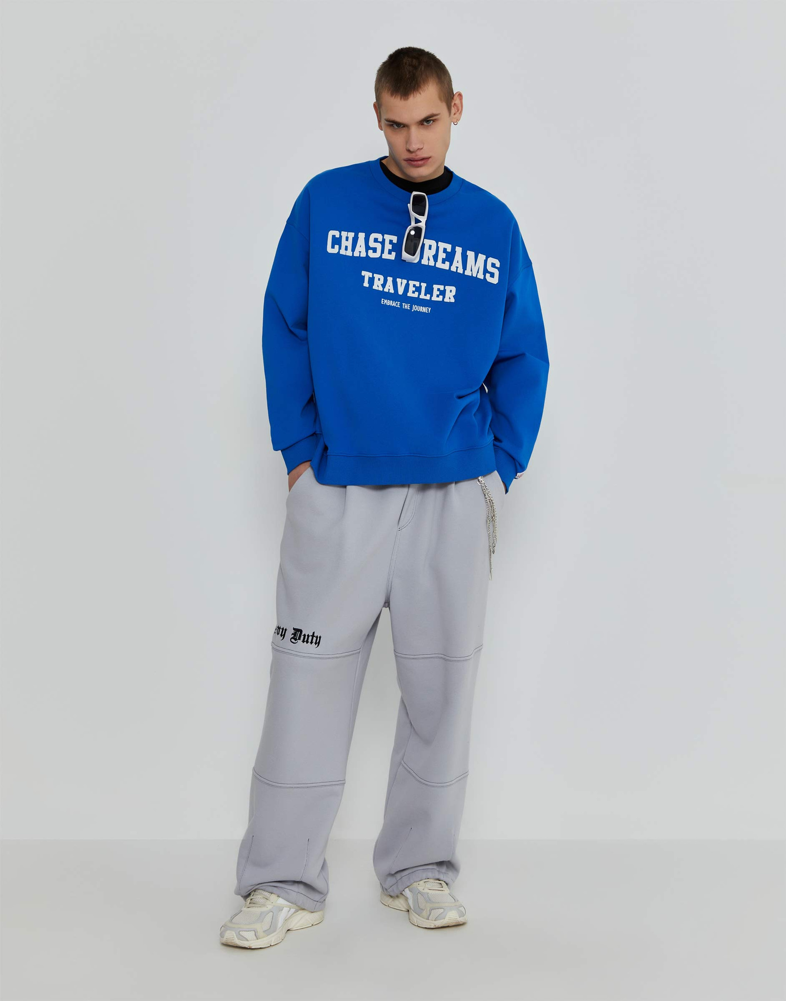 Синий свитшот oversize с аппликацией и вышивкой для мальчика BAC012006 ...