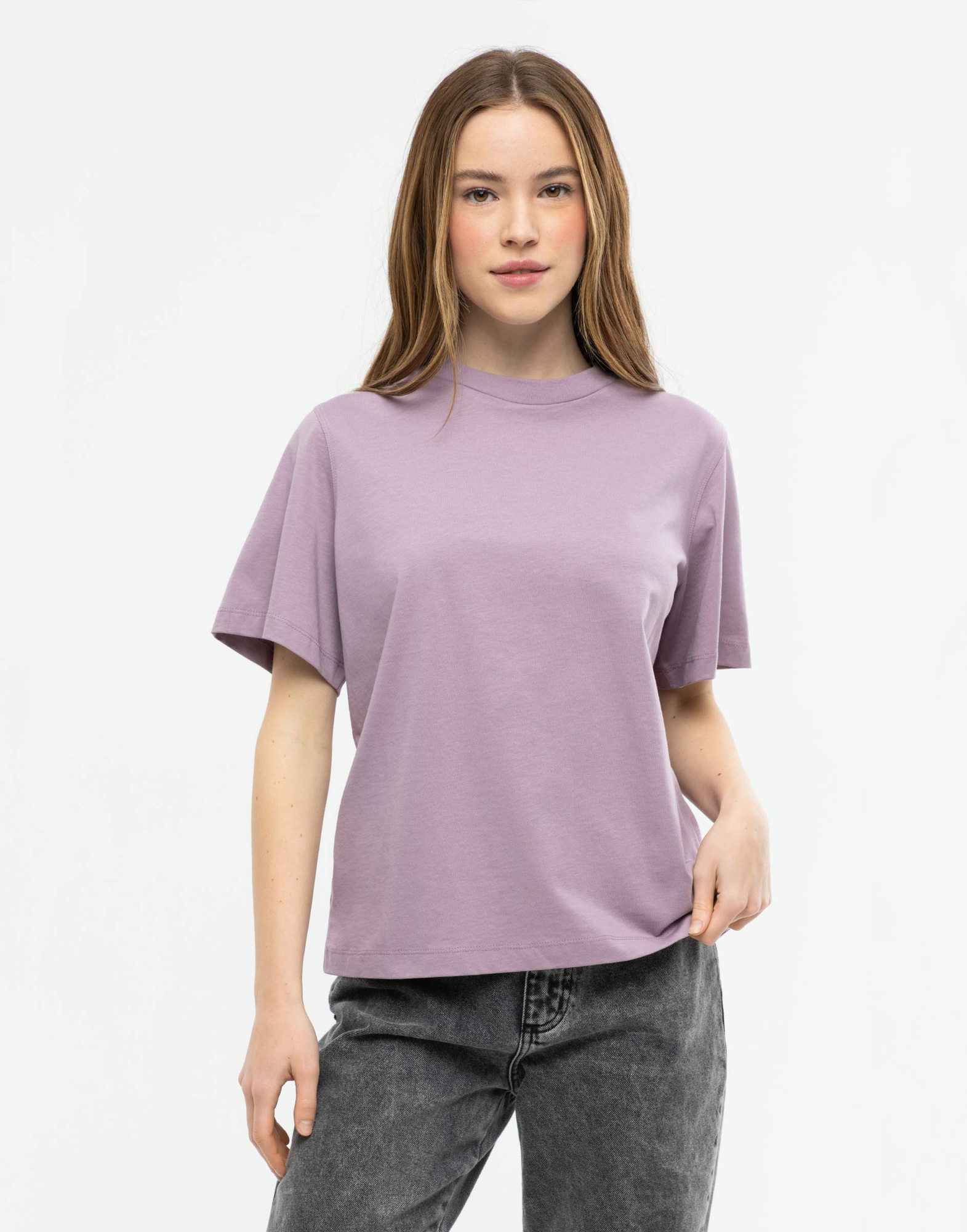 Сиреневая базовая футболка Loose straight из тонкого джерси GKT018307-2 ...